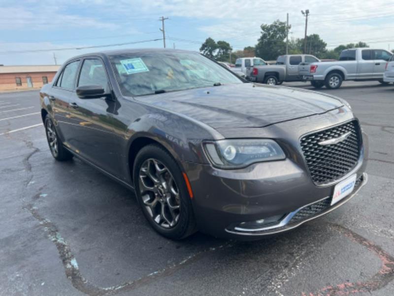 2016 Chrysler 300 | America's Car-Mart