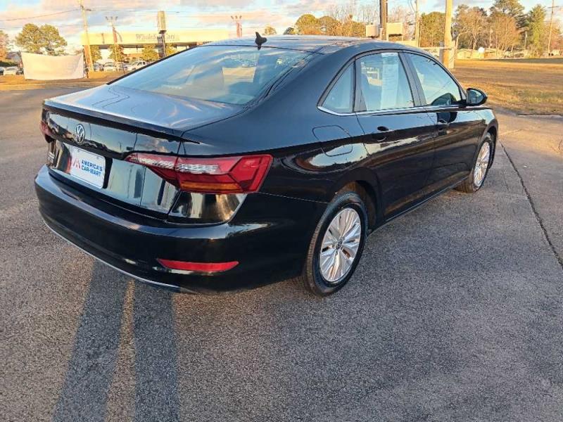 2019 Volkswagen Jetta | America's Car-Mart