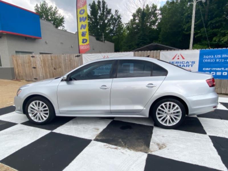 2015 Volkswagen Jetta | America's Car-Mart