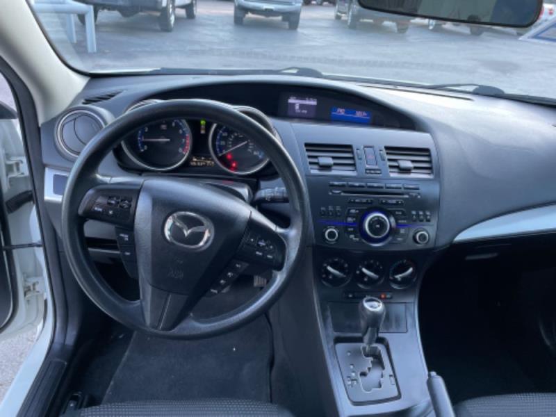 2013 Mazda Mazda3 | America's Car-Mart