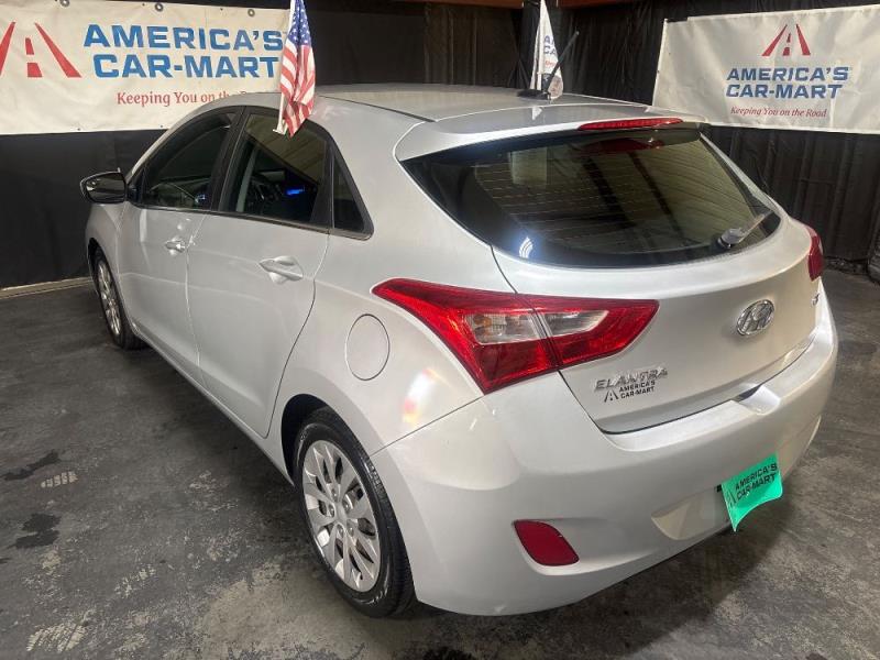 2017 Hyundai Elantra | America's Car-Mart